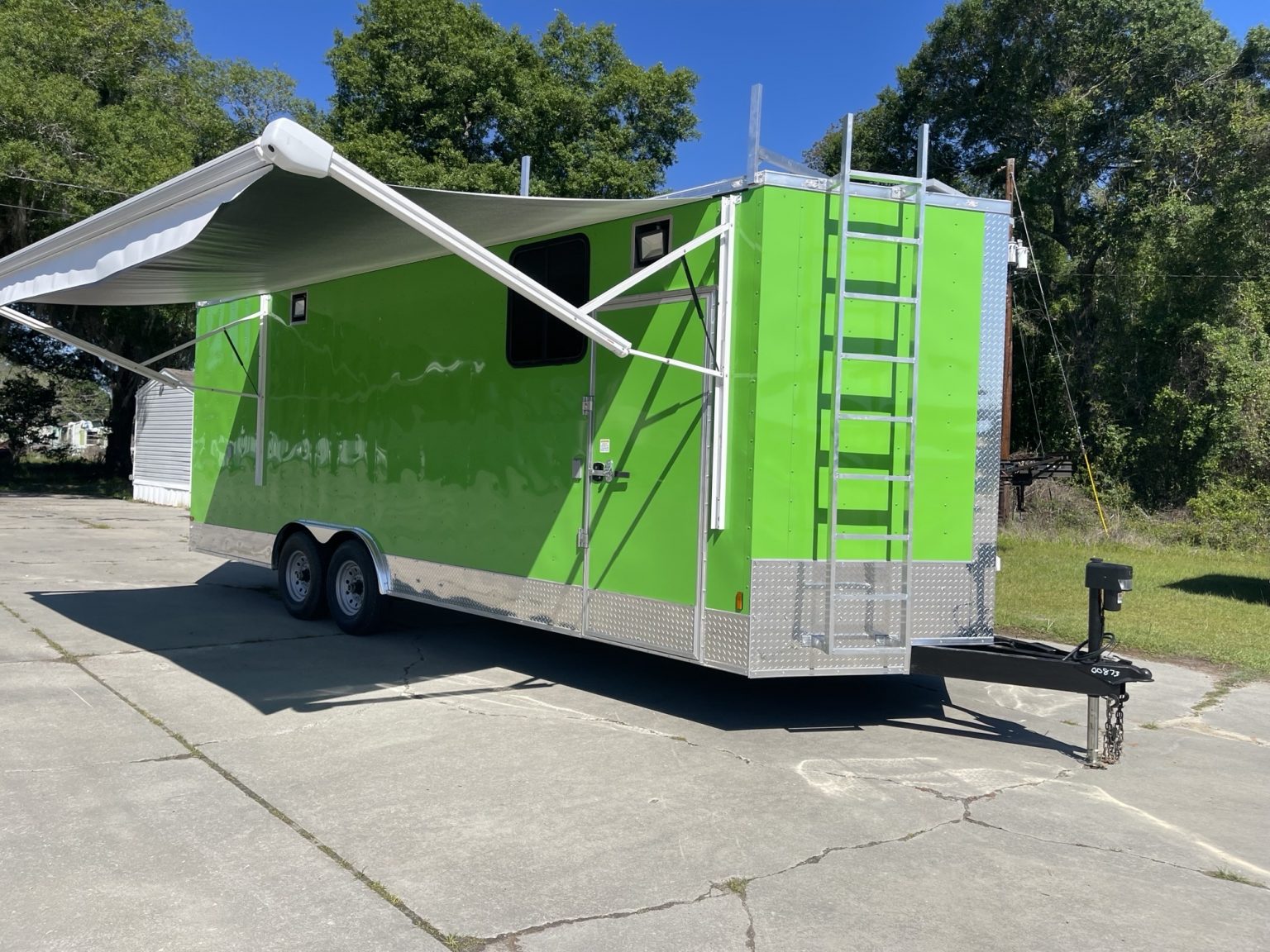 About Us - Douglas Trailers, Inc